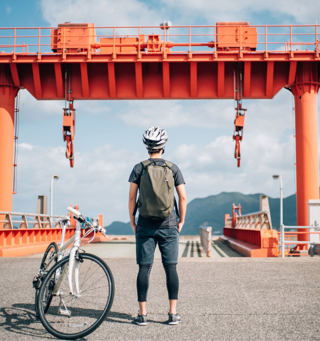 Able Carry 16" Daily Backpack 20L | Rushfaster Australia