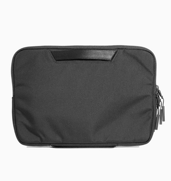 Aer 14" Tech Folio - 16" Laptop Sleeve & Organiser for MacBook Pro ...