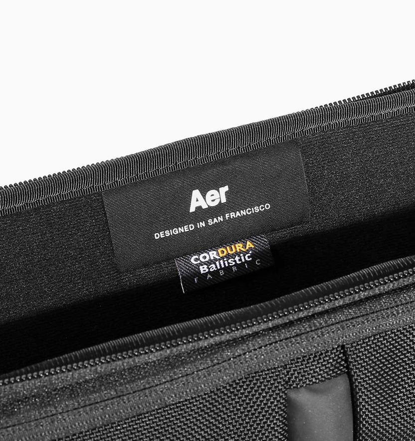 Aer 14" Tech Folio - 16" Laptop Sleeve & Organiser for MacBook Pro – Rushfaster Australia