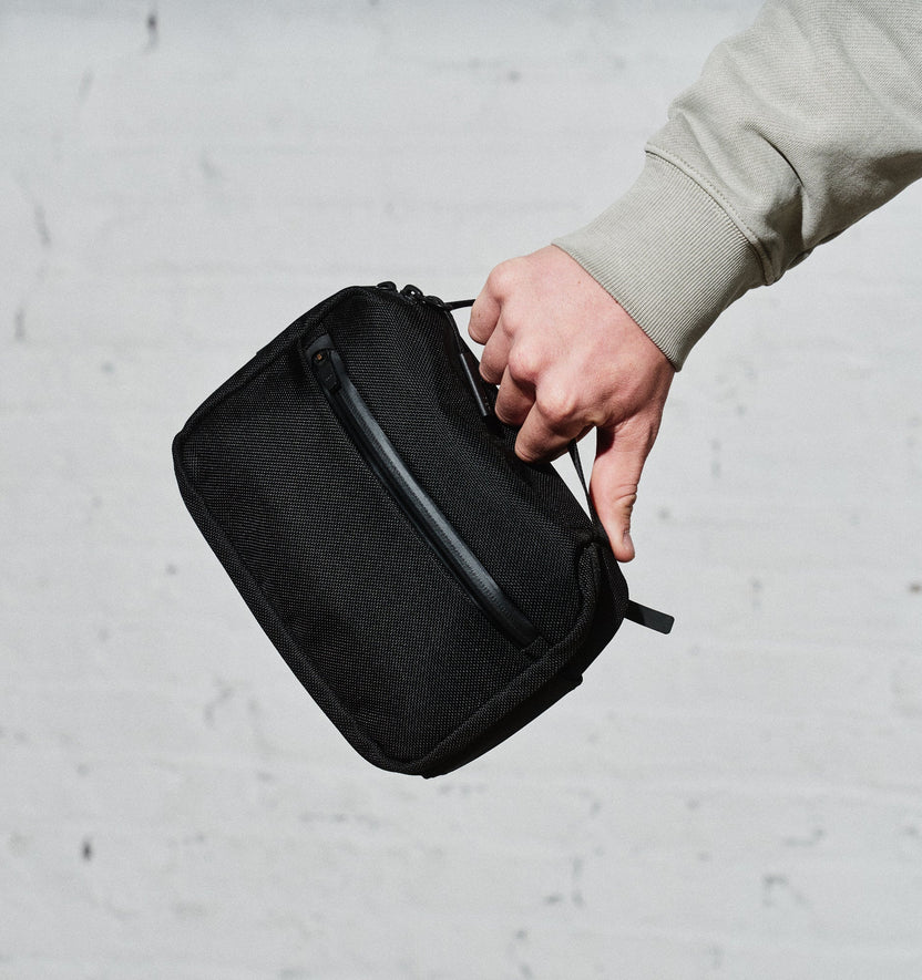 Aer Travel Kit 2 | Travel Toiletry Bag (Dopp Kit) – Rushfaster Australia