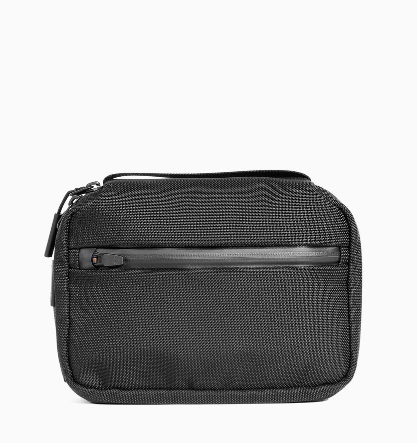 Aer Travel Kit 2 | Travel Toiletry Bag (Dopp Kit) – Rushfaster Australia