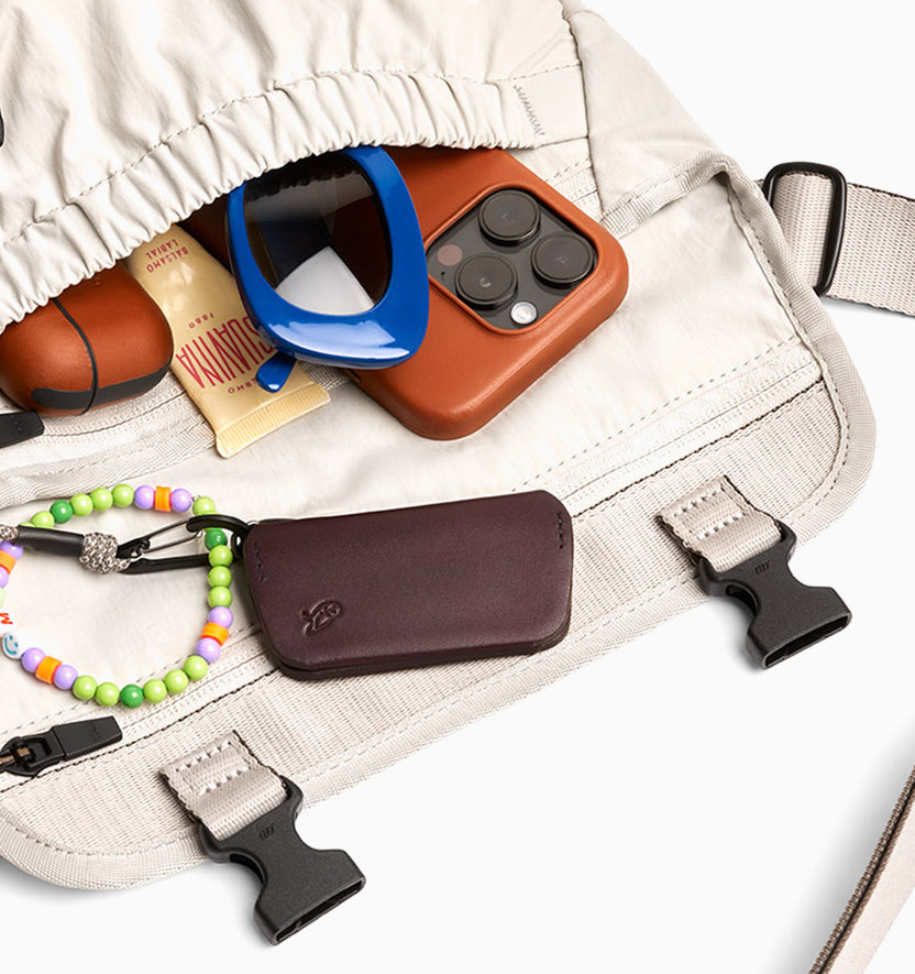 Bellroy Cinch Mini Messenger - Messenger Bag - Afterpay – Rushfaster ...