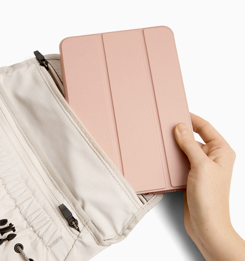 Bellroy Cinch Mini Messenger - Messenger Bag - Afterpay – Rushfaster ...
