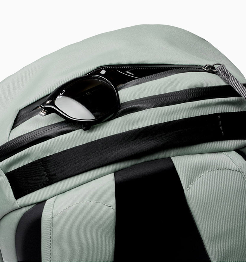 Bellroy Via Backpack – Rushfaster Australia