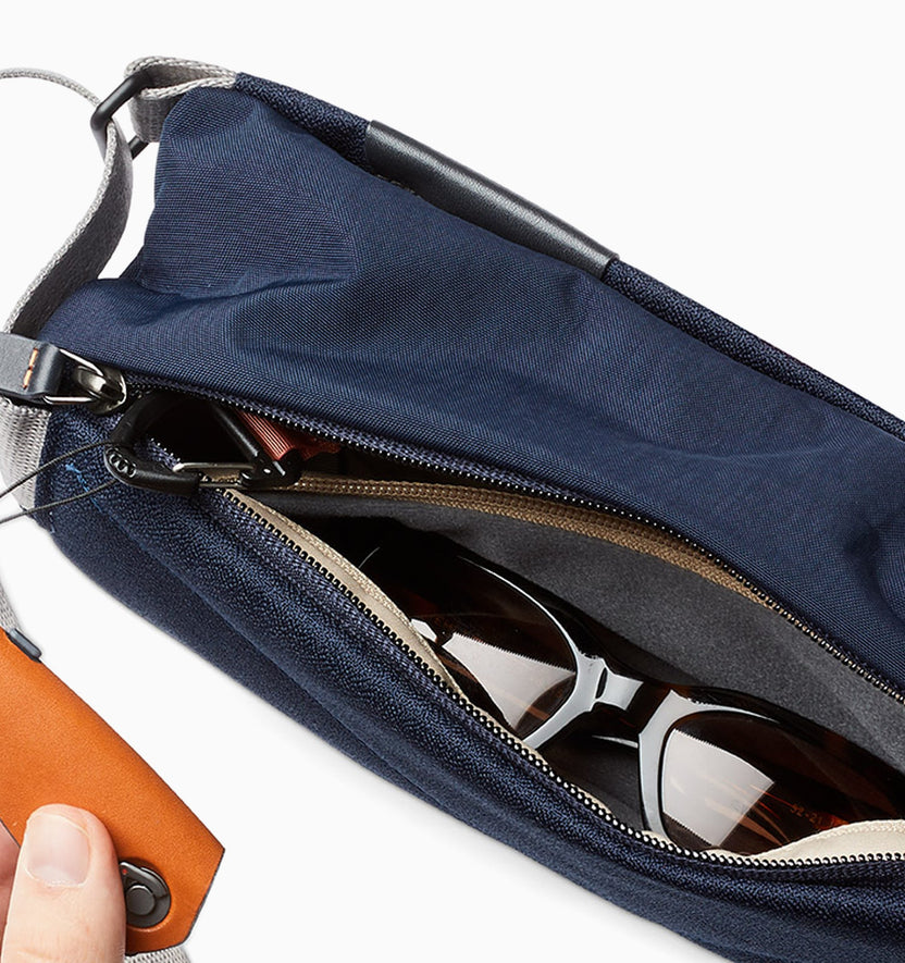 Bellroy Sling Mini - Sling Bag / Cross Body Bag – Rushfaster Australia