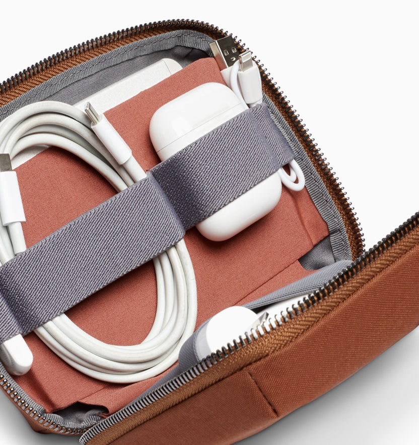 Bellroy Tech Kit Compact Tech Organizer – Rushfaster Australia