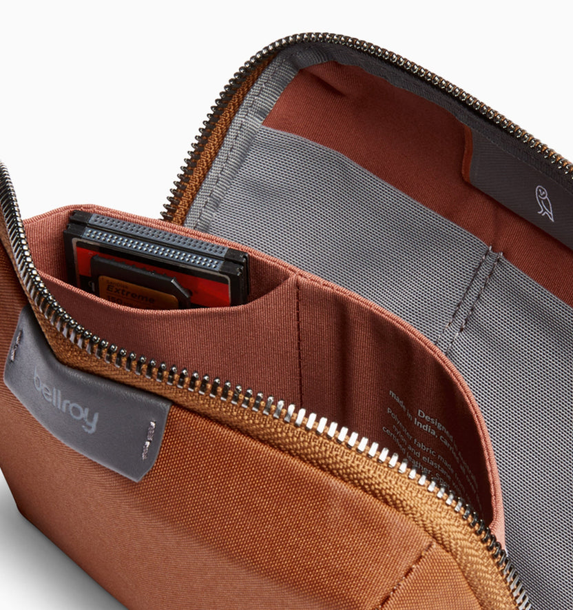 Bellroy Tech Kit Compact Tech Organizer – Rushfaster Australia