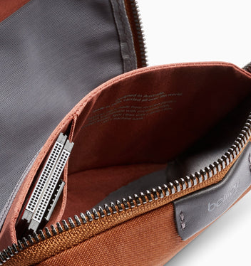 Bellroy Tech Kit Compact Tech Organizer – Rushfaster Australia