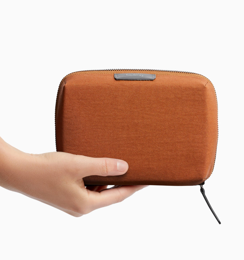 Bellroy Tech Kit Compact Tech Organizer – Rushfaster Australia