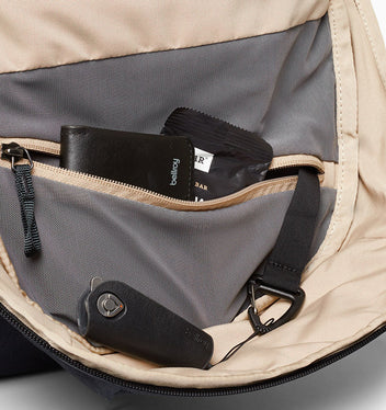 Bellroy Via Backpack – Rushfaster Australia