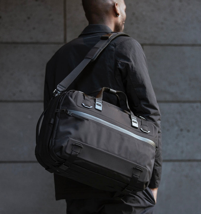 Black Ember Forge 30 Shoulder Strap | Afterpay – Rushfaster Australia