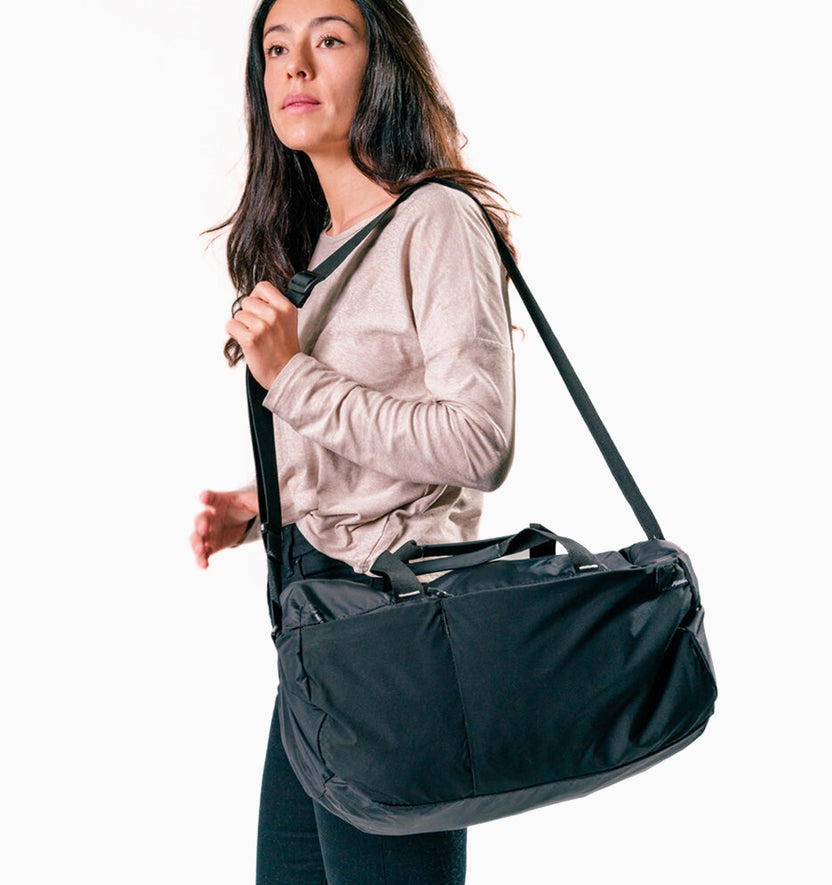 Matador ReFraction Packable Duffle Bag 25L (Duffel Bag) - Rushfaster – Rushfaster Australia