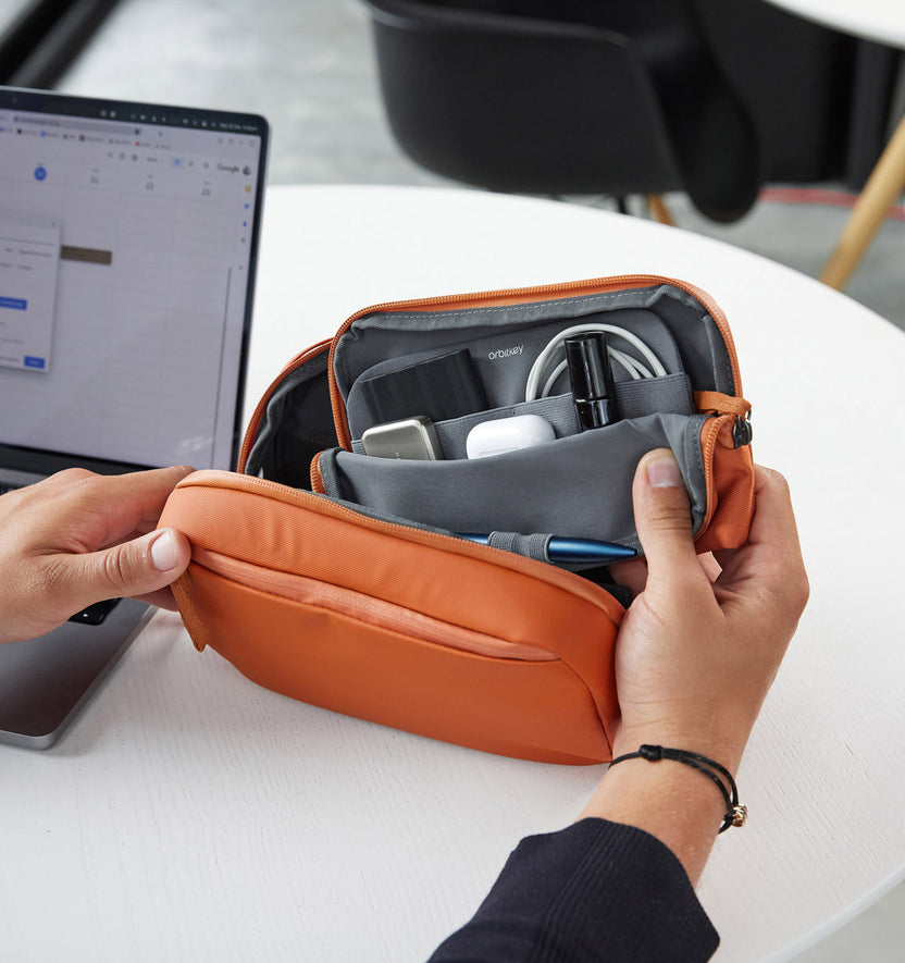 Orbitkey 2-in-1 Tech Pouch (Tech Pouche) - Rushfaster Australia