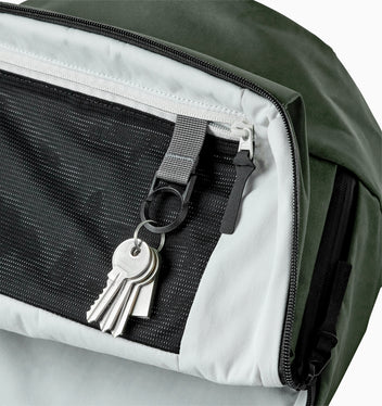 Rushfaster EDC Backpack - 16" Laptop Backpack for Work & University ...