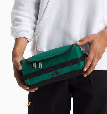 The North Face Base Camp Travel Canister - Small – Rushfaster Australia